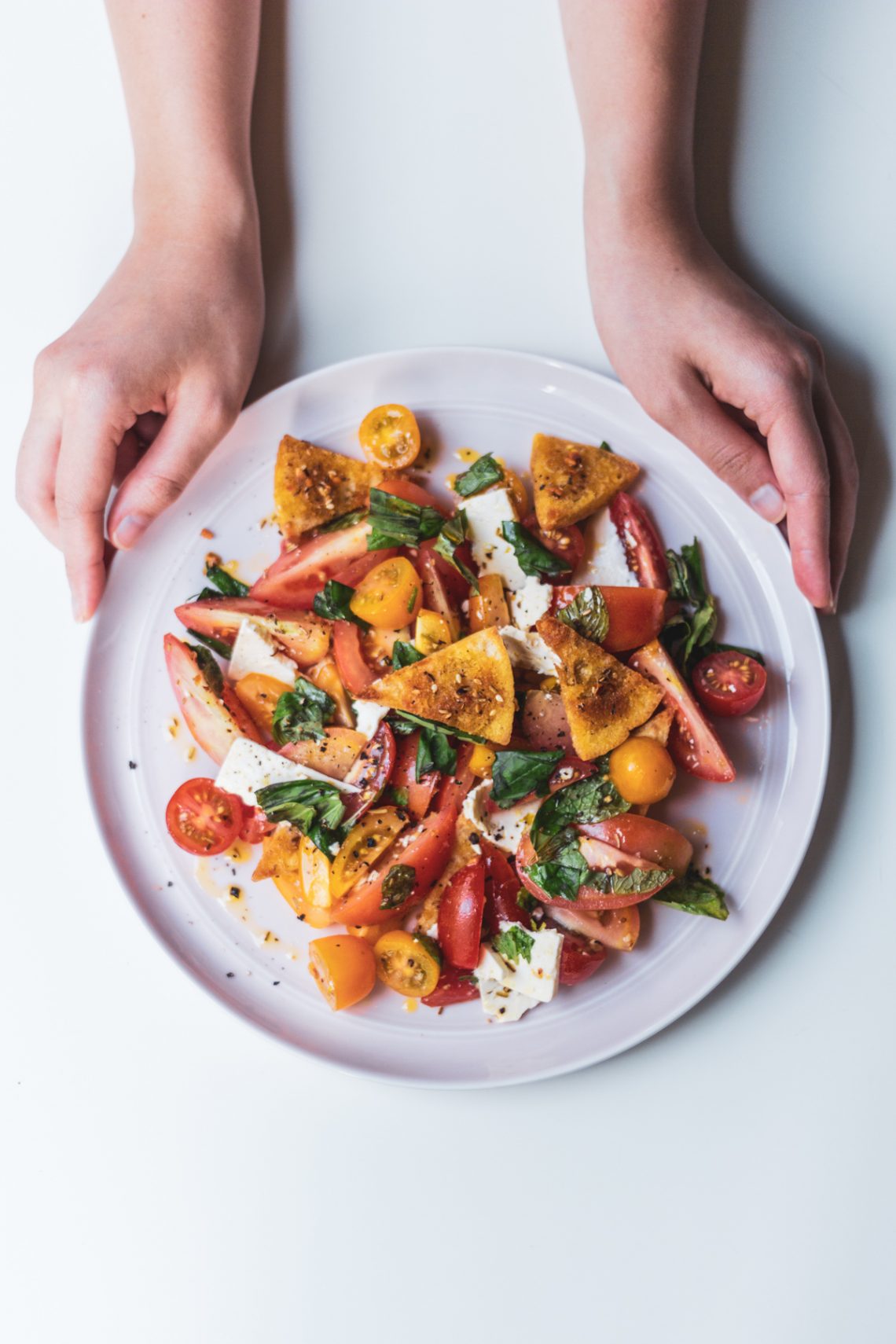 Mixed Tomato Feta Salad – LePlainCanvas