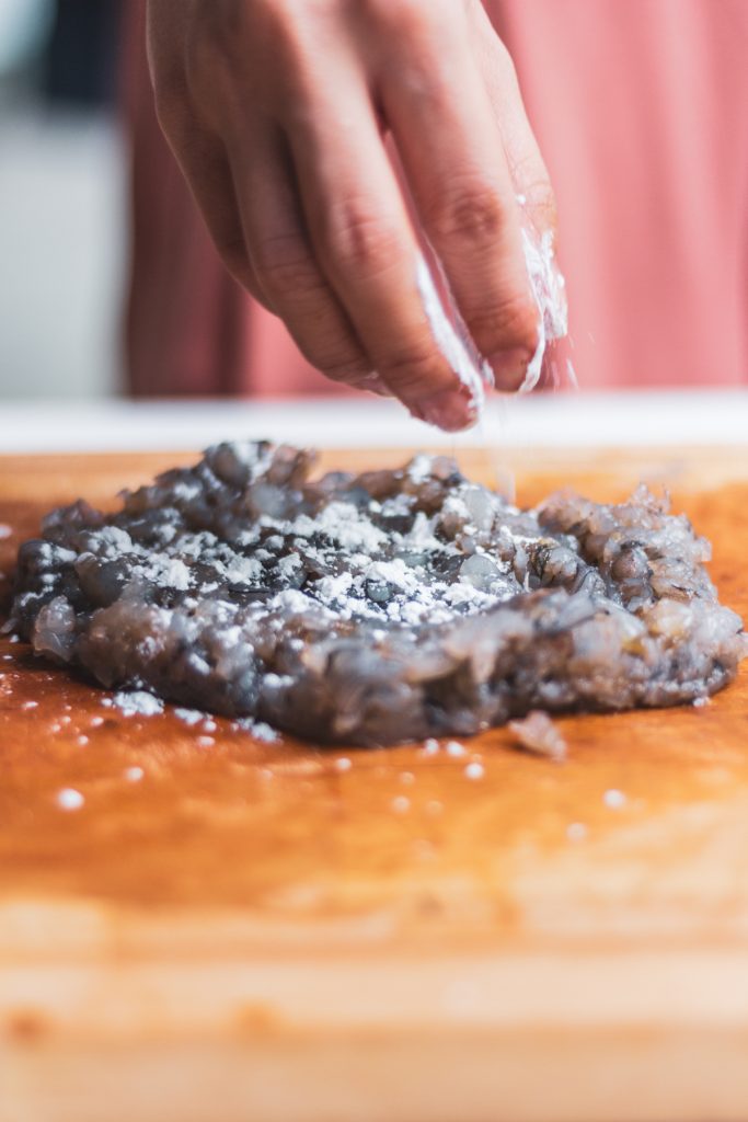 Make Your Own Prawn Paste – LePlainCanvas