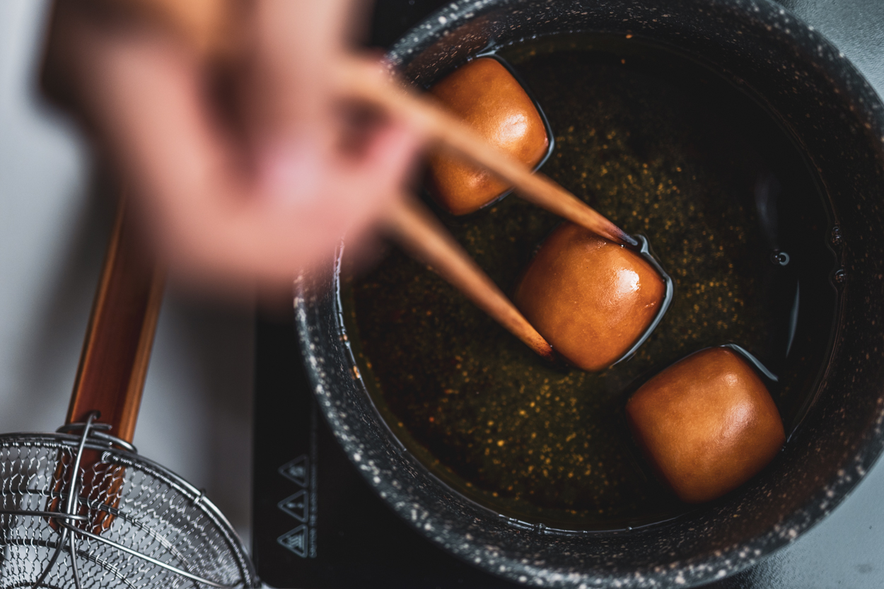 Fried Golden Mantou | 黄金小馒头 – LePlainCanvas