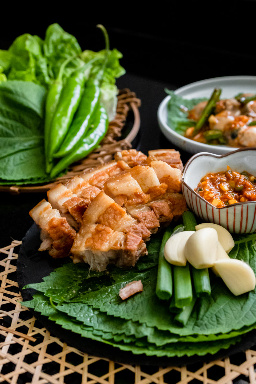 Bossam (Boiled Pork Wraps) – LePlainCanvas