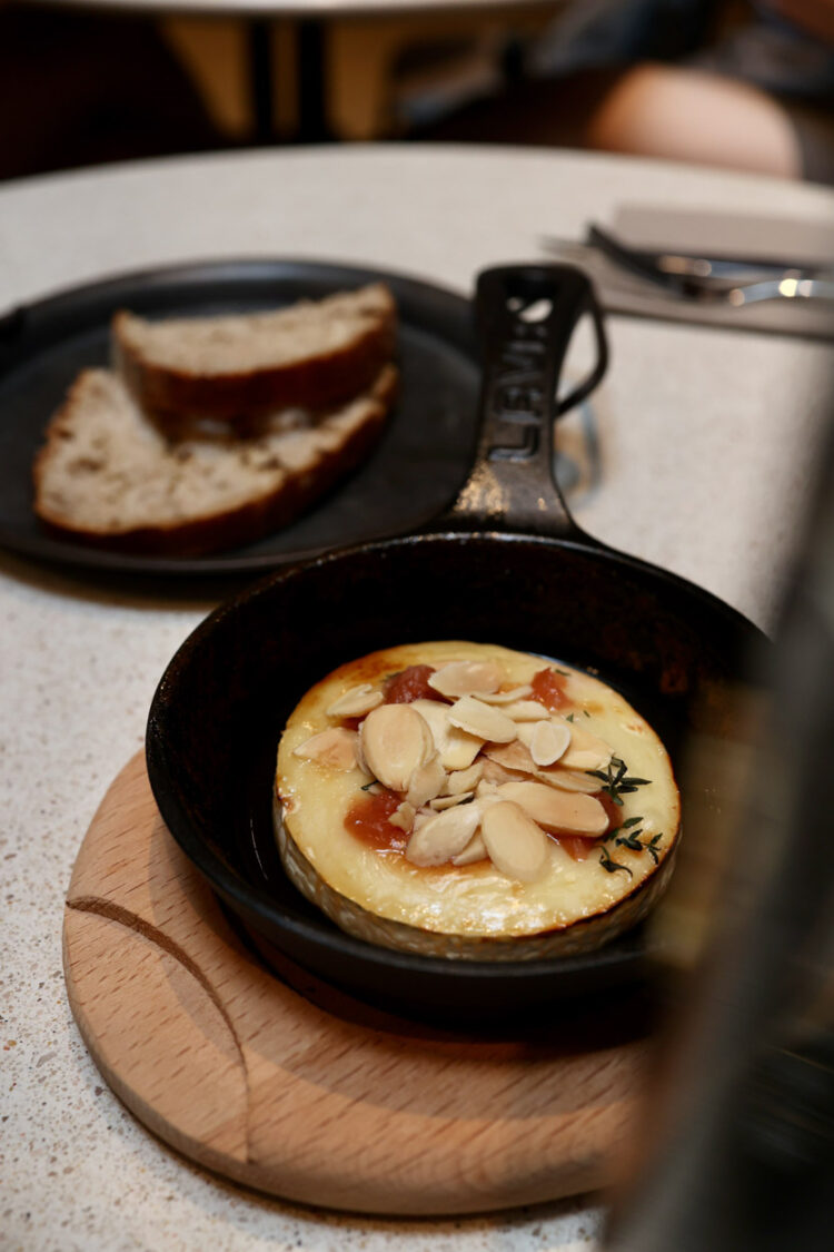 Cafe Explorer: Homeground – LePlainCanvas