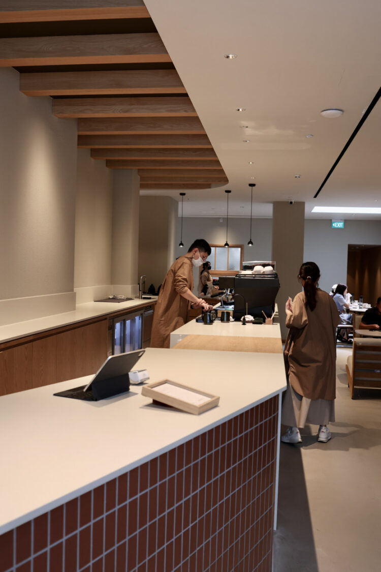 Cafe Explorer: Homeground – LePlainCanvas