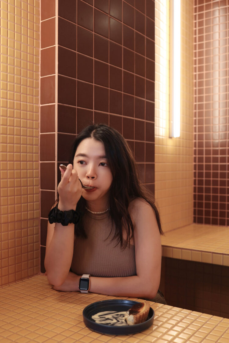 Cafe Explorer: Quiec by Olivia – LePlainCanvas