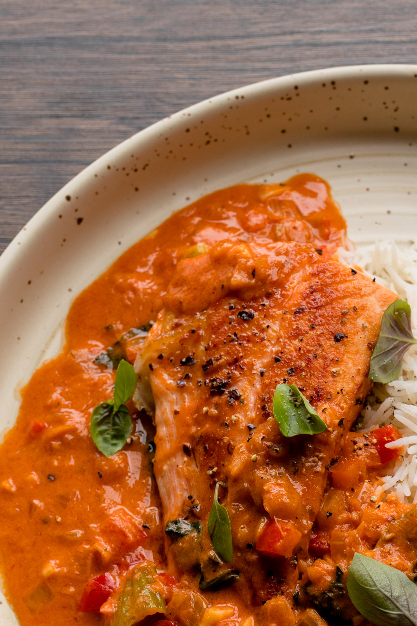 Salmon Curry Rice – LePlainCanvas