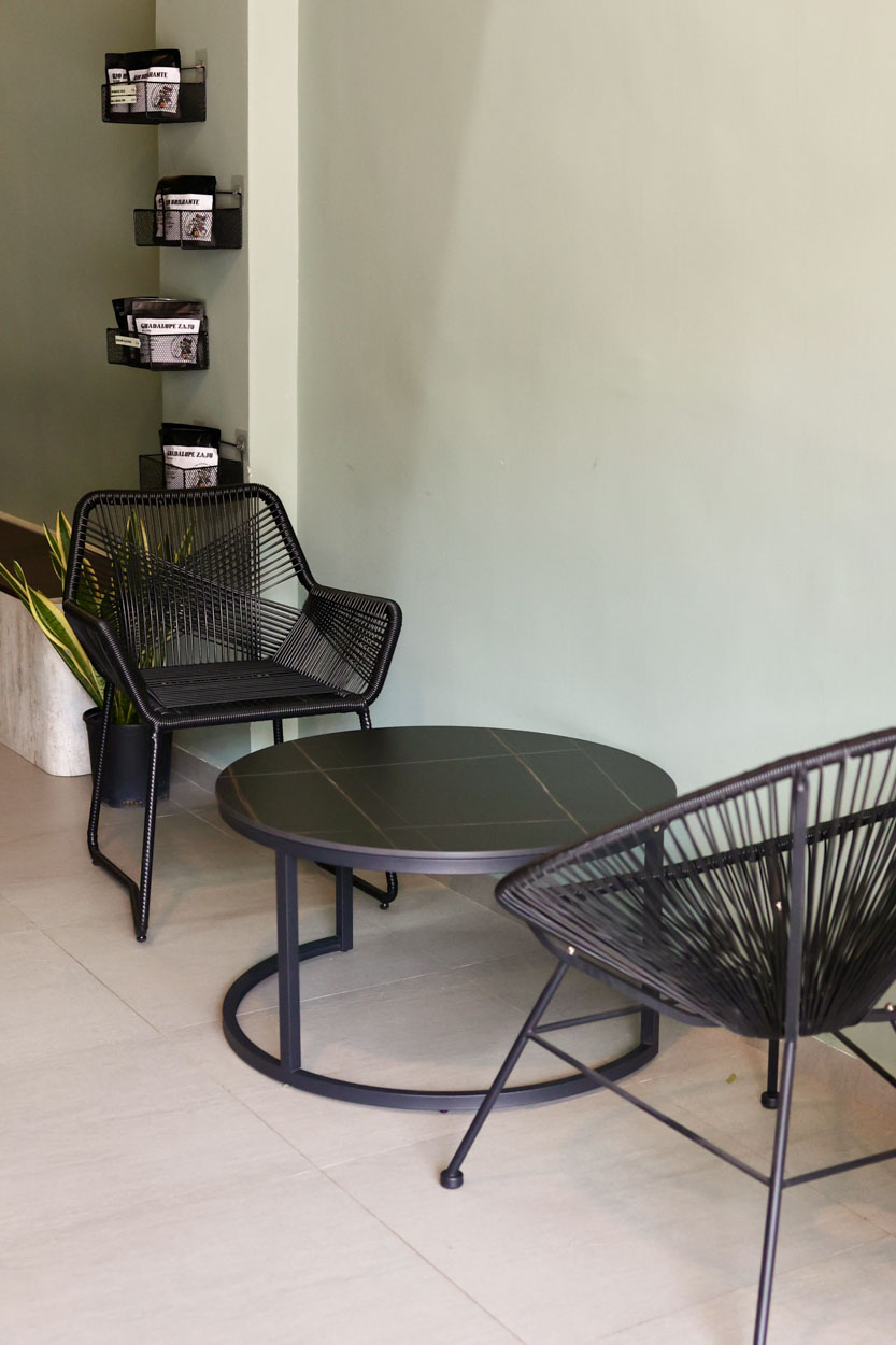 Cafe Explorer: Puck Provision – LePlainCanvas