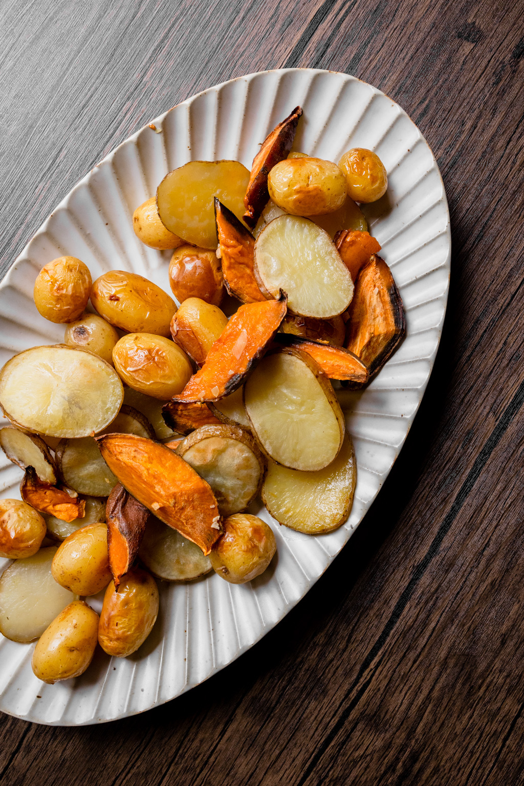 Mixed Roasted Potatoes With Mozerella – LePlainCanvas